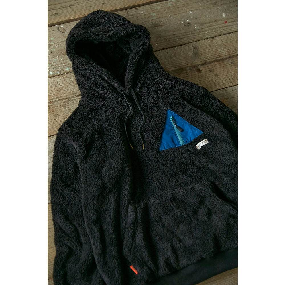 搖曳露營 WILDERNESS EXPERIENCE合作 Tent Pocket Boa 外套 XL Black | ゆるキャン ...