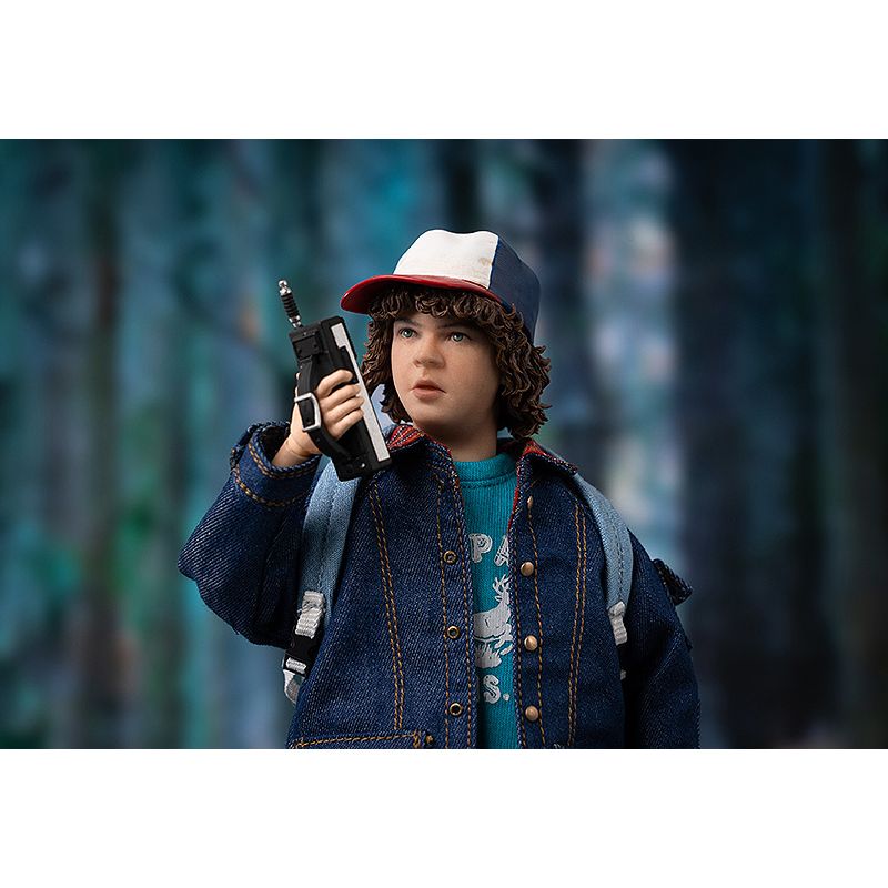 Stranger Things 1/6 Dustin Henderson (怪奇物語 1/6 達斯汀·亨德森) | Stranger ...